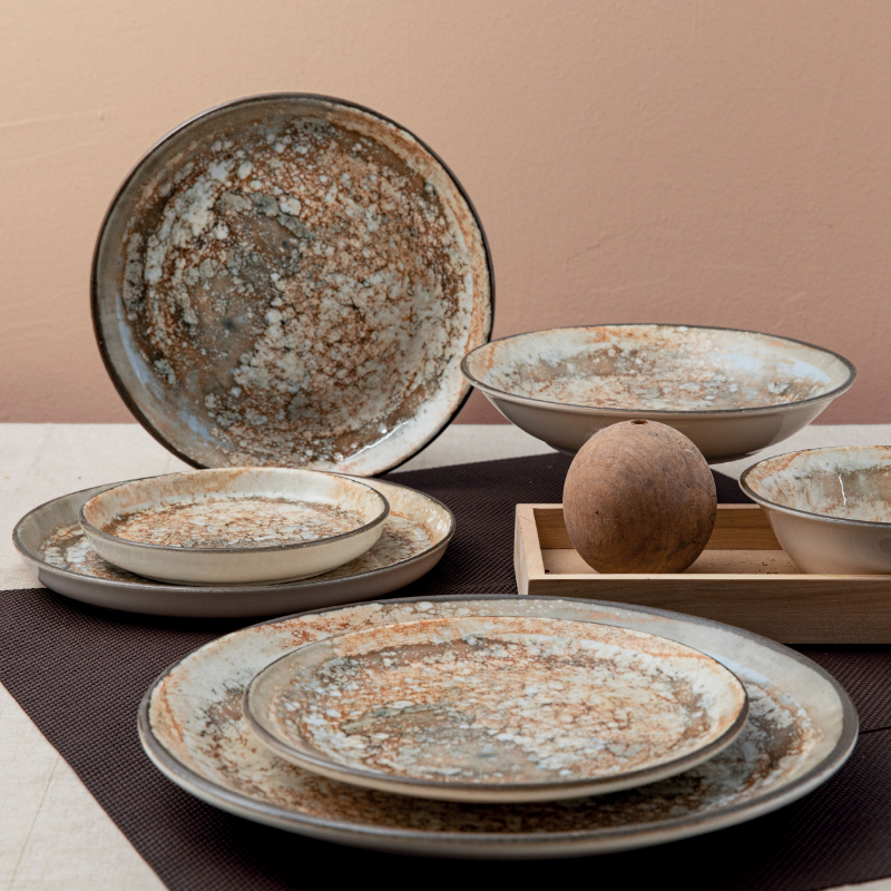 Light Moon Coupe Plate – Tricer